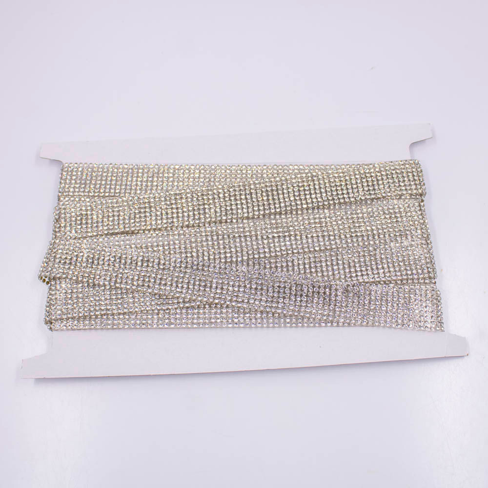 TIRA DE STRASS TERMOCOLANTE 20MM EM VIDRO COM 4,5 METROS